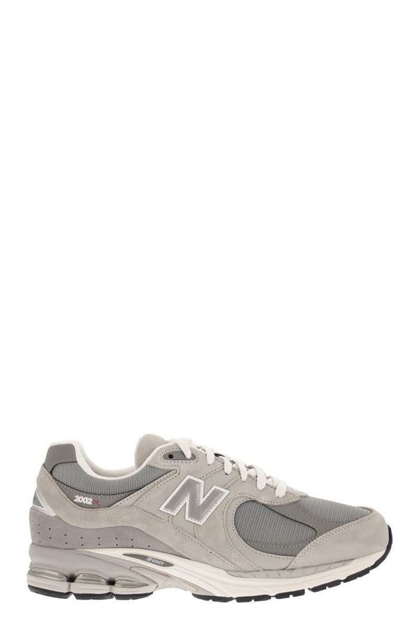 NEW BALANCE 2002RX - Sneakers Lifestyle | Garmentory