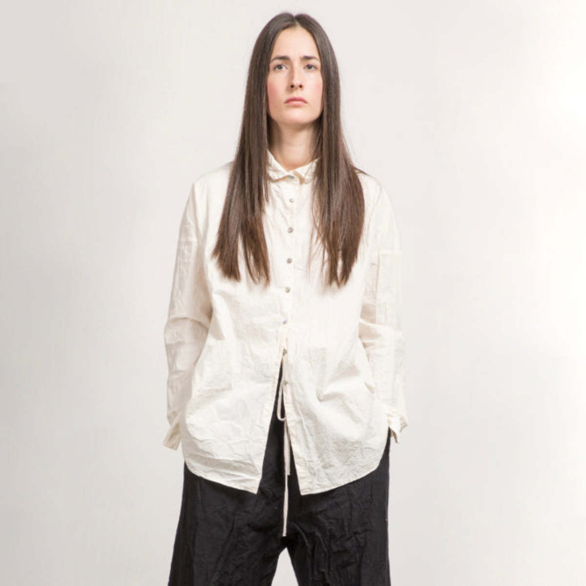Album Di Famiglia Woman Wrinkled Collar Shirt - Natural Cream | Garmentory