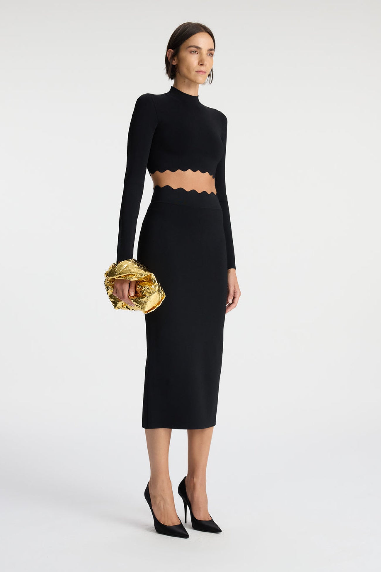 ALC Bea Scalloped Knit Crop Top - Black | Garmentory