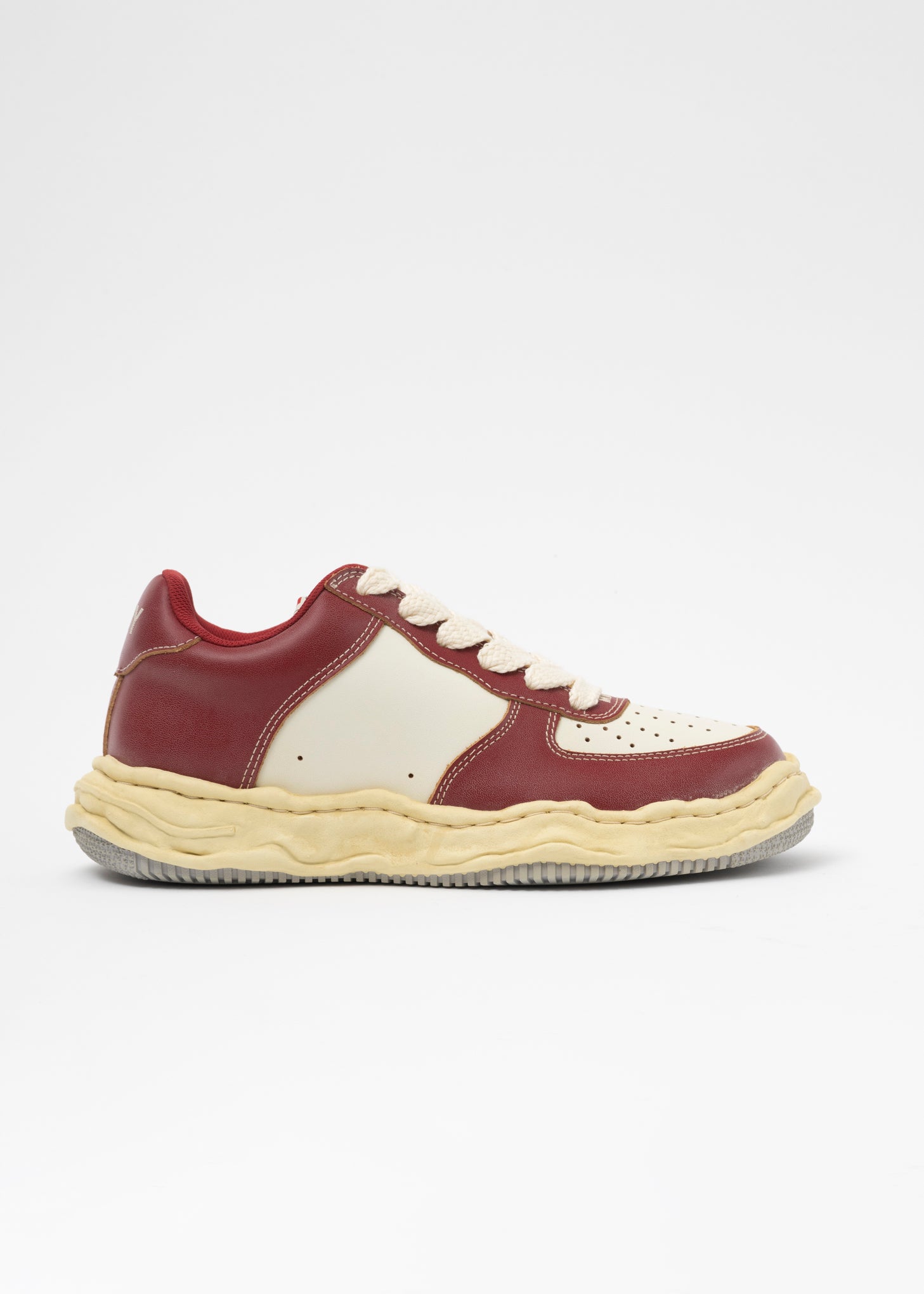 Mihara Yasuhiro OG Sole Vintage Effect Leather Low-Top Sneaker - Red ...
