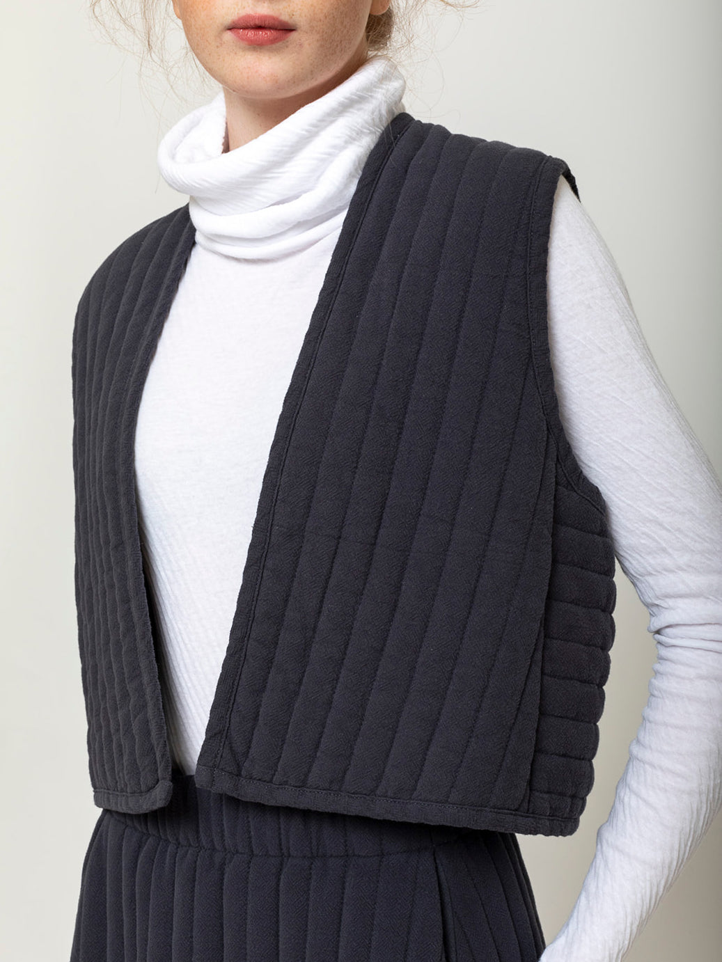 Black Crane Quilted Vest - Ivory | Garmentory