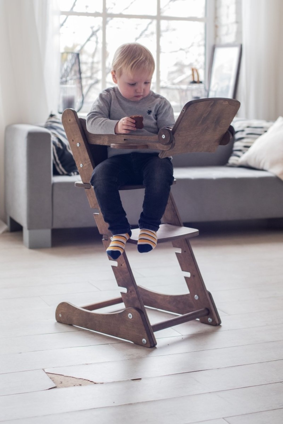 Kids Goodevas Growing Chair | Garmentory