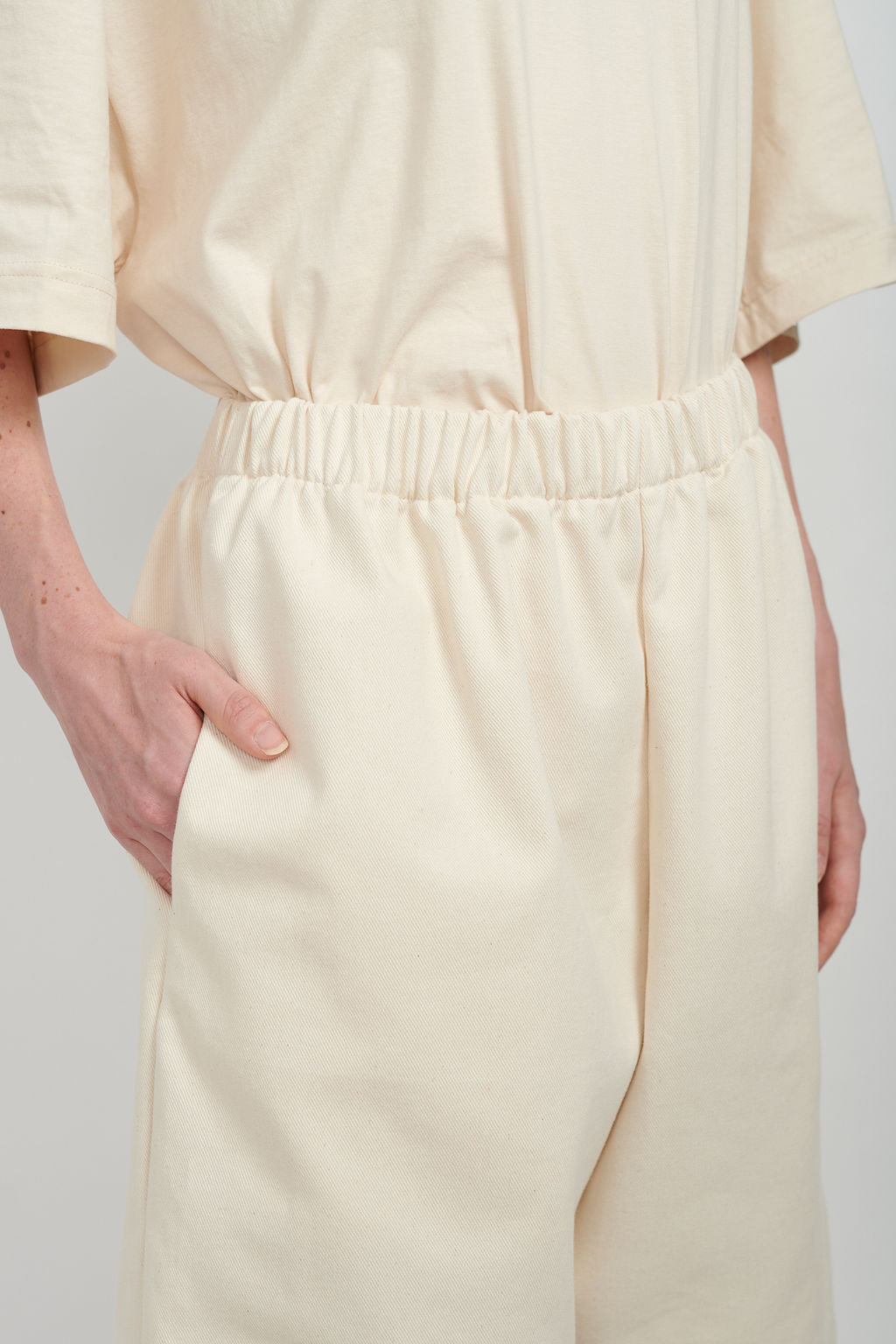 Ashley Rowe BAGGY DENIM JORTS - CREAM | Garmentory