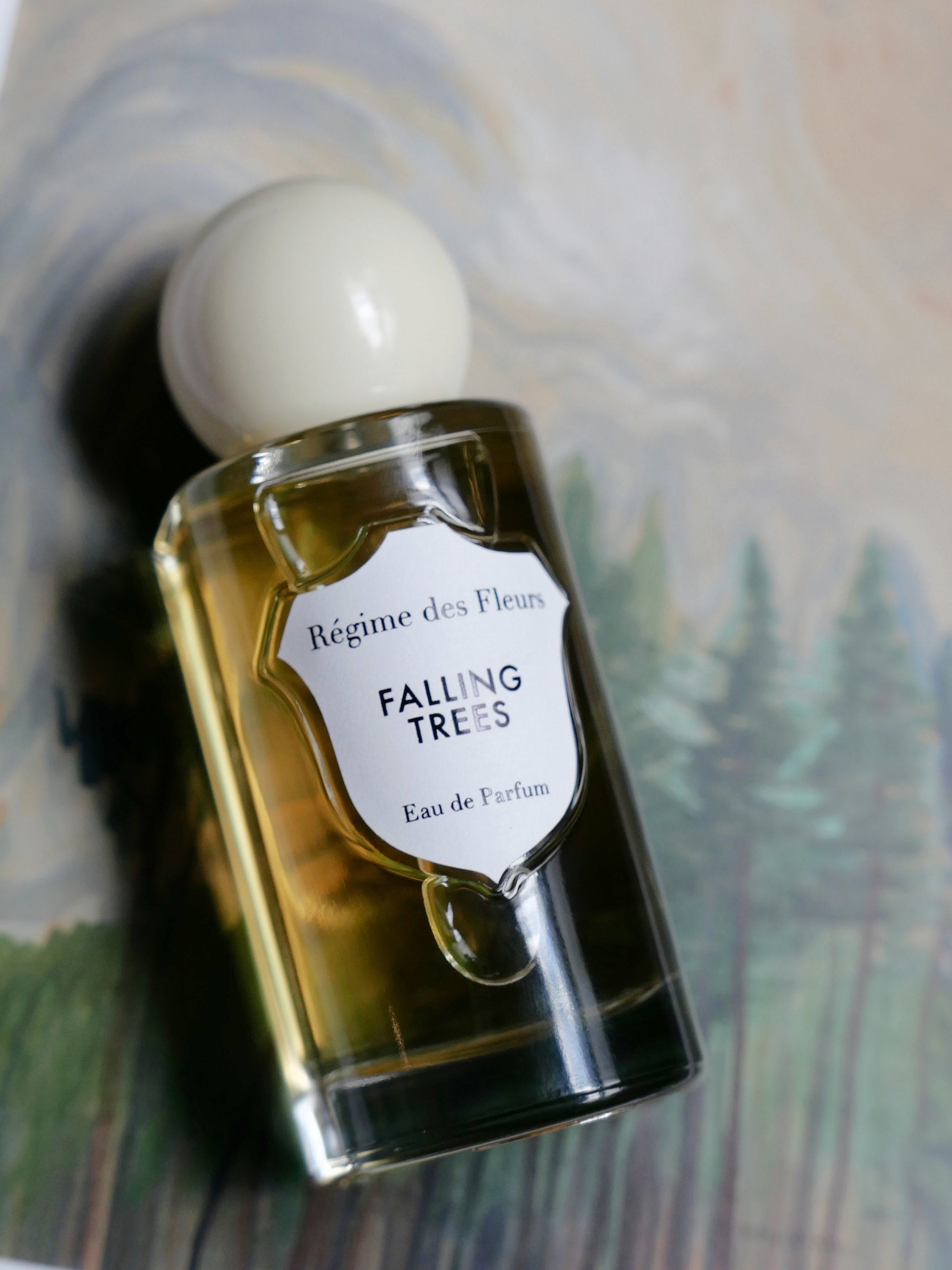 Régime des Fleurs FALLING TREES EAU DE PARFUM | Garmentory