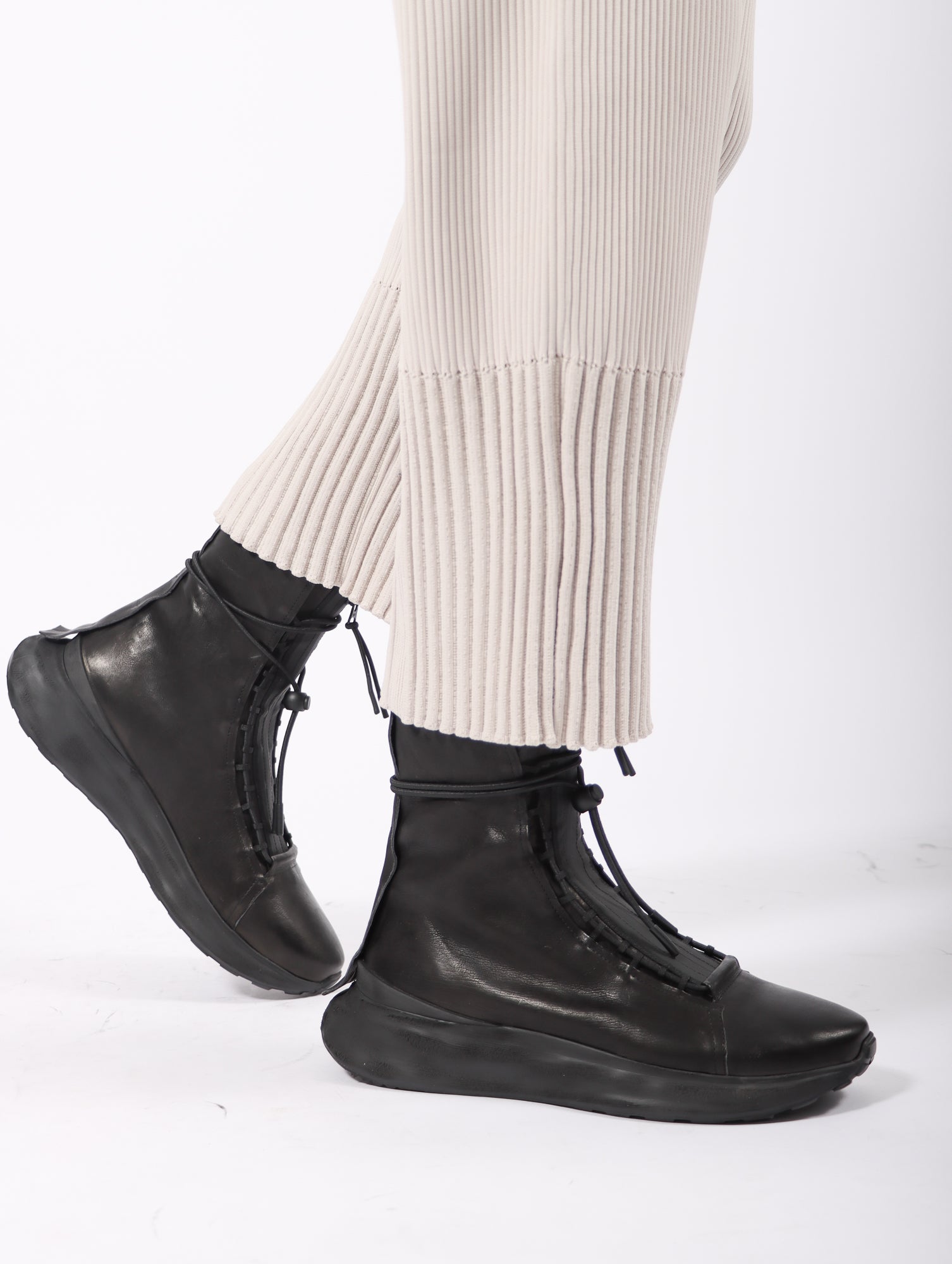 Puro Futurist Sneaker Boot - Black | Garmentory