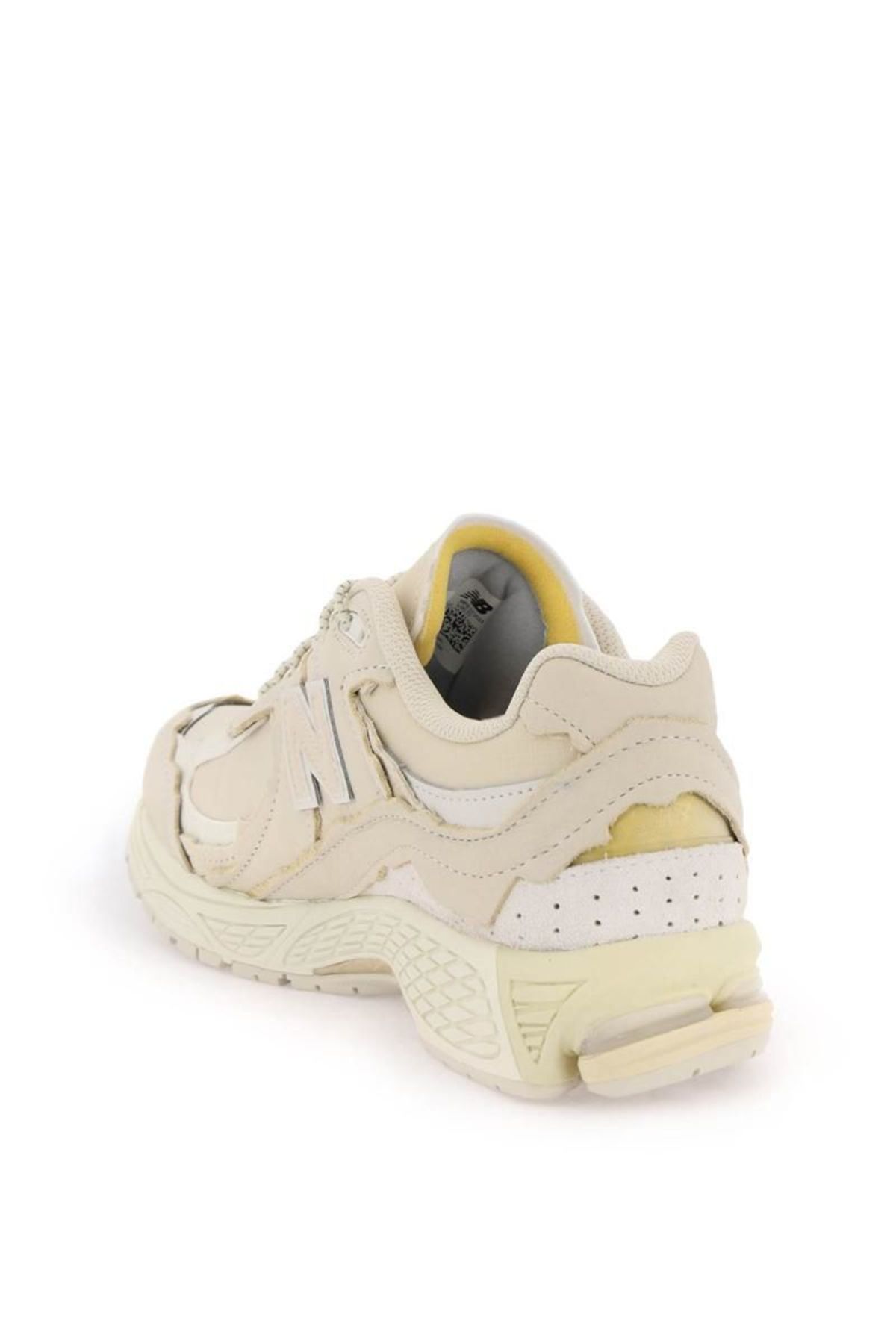 New Balance 2002rd sneakers - Beige | Garmentory