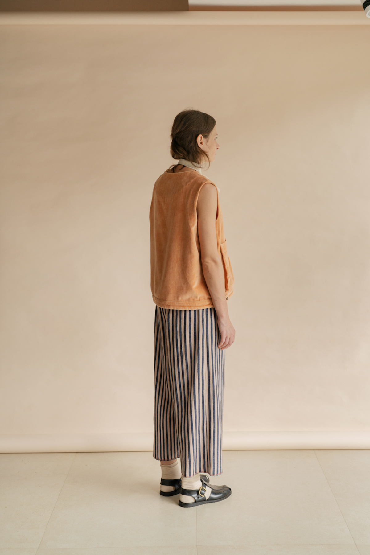 Runaway Bicycle BOB Vest - TAN | Garmentory