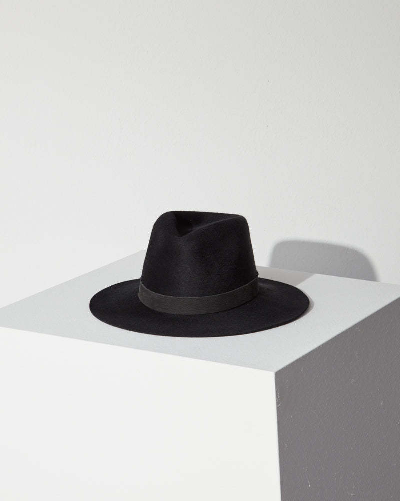Janessa Leone Luca Packable Hat - Black | Garmentory