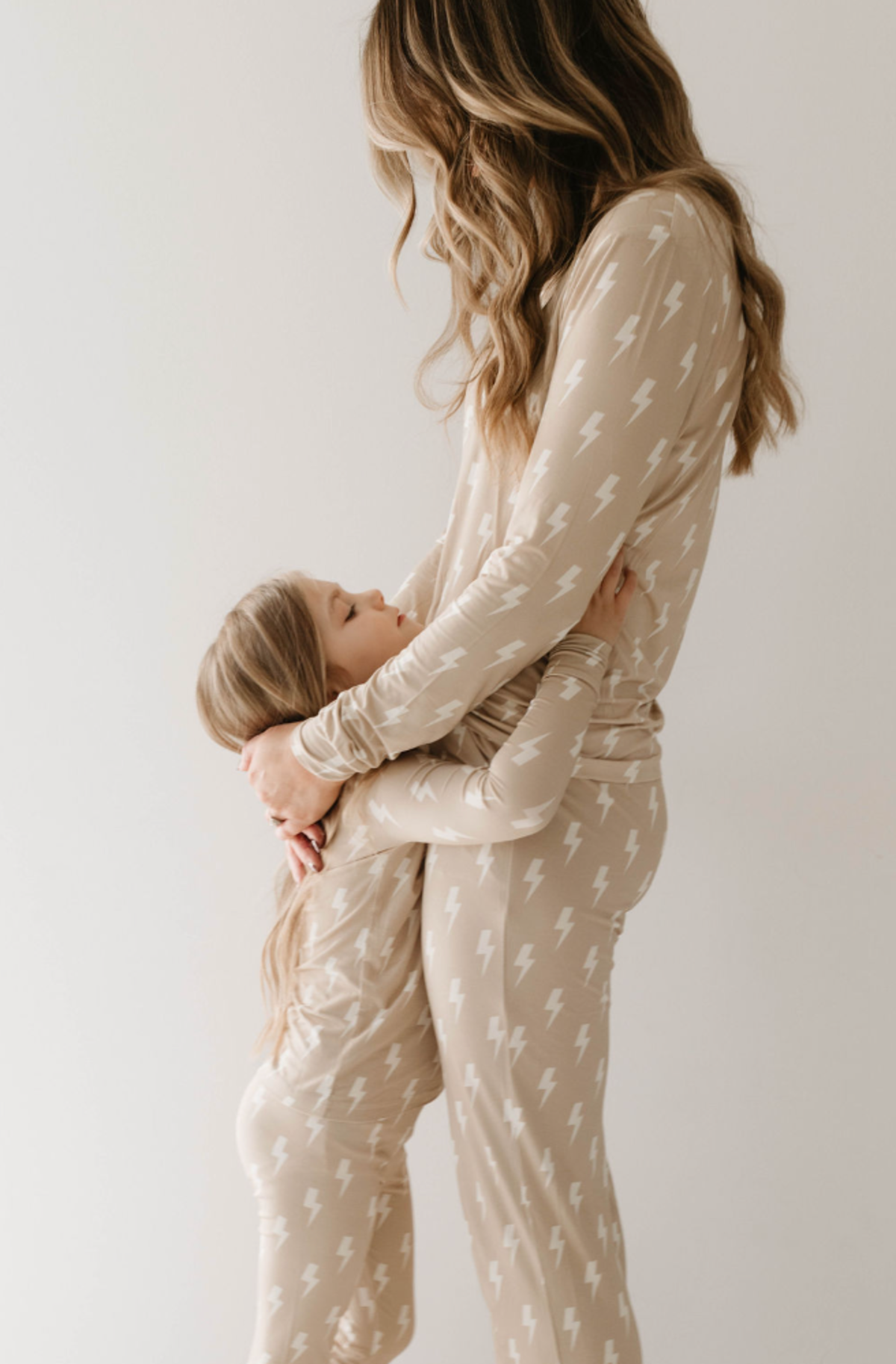 Altar Houseline Lightning Bolt Womens Bamboo Pajamas - Tan/Cream ...