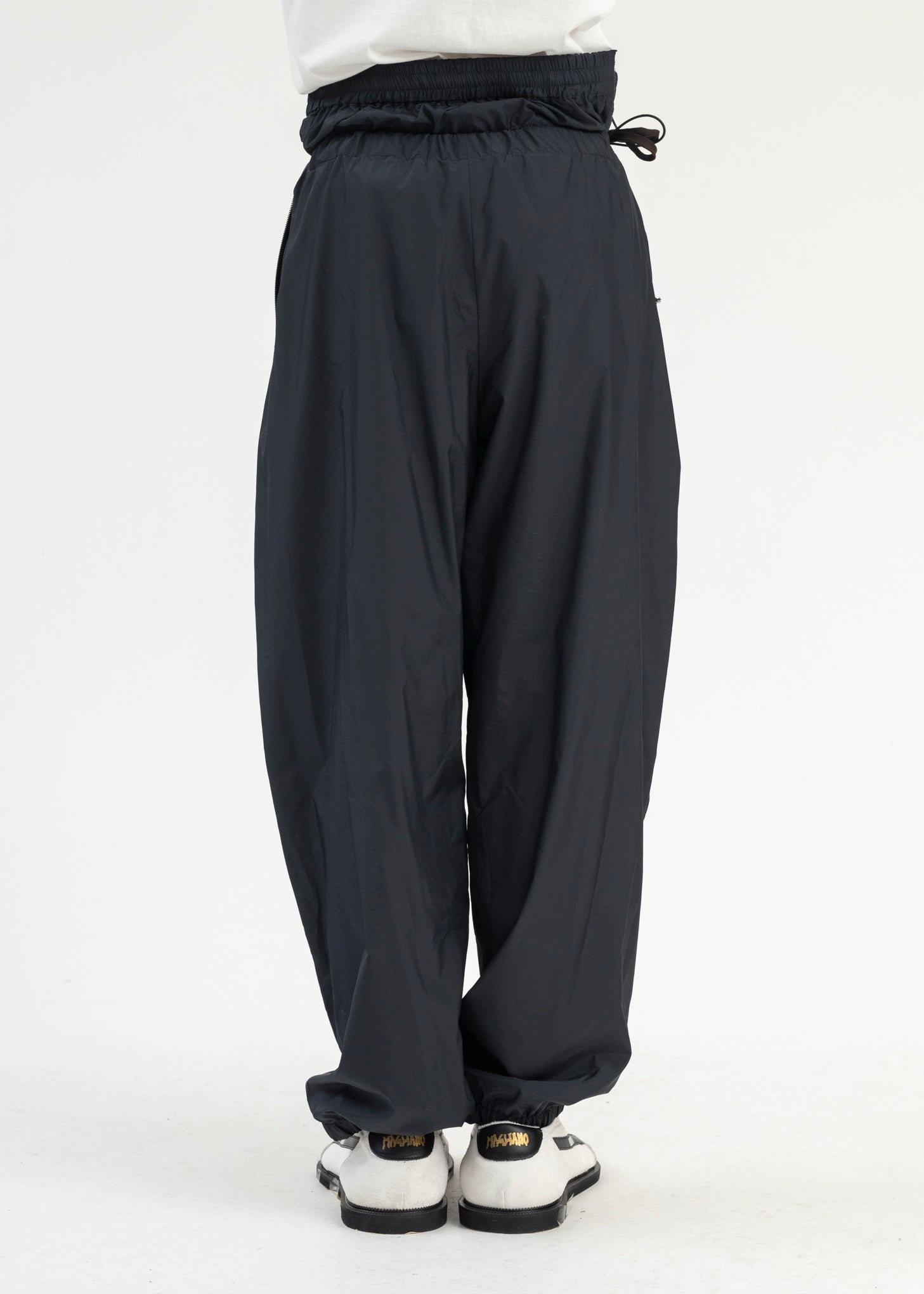 Magliano PROVINCIA GABBER TRACKPANTS - OFF BLACK | Garmentory