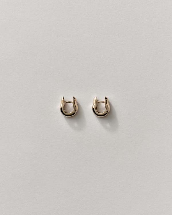 Annika Inez Mini Fine Ample Hinge Hoops - Gold | Garmentory