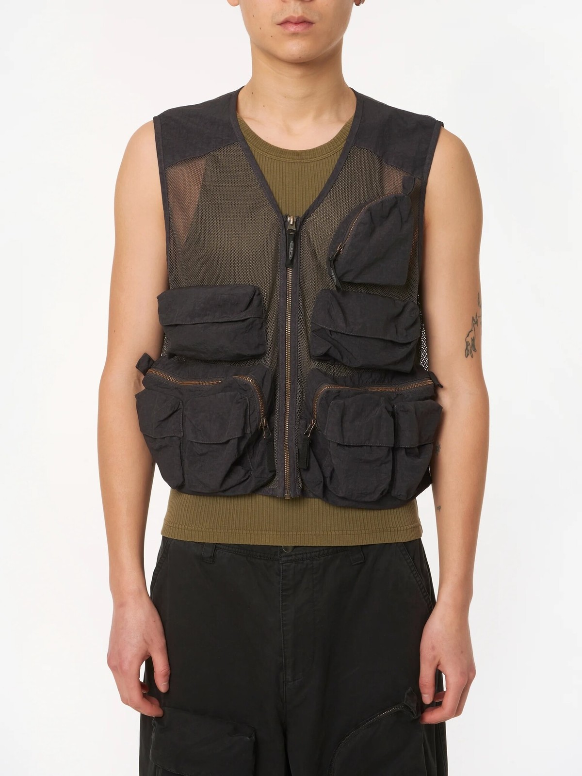 Boiler Room Mesh Zip Up Cargo Vest - Black | Garmentory