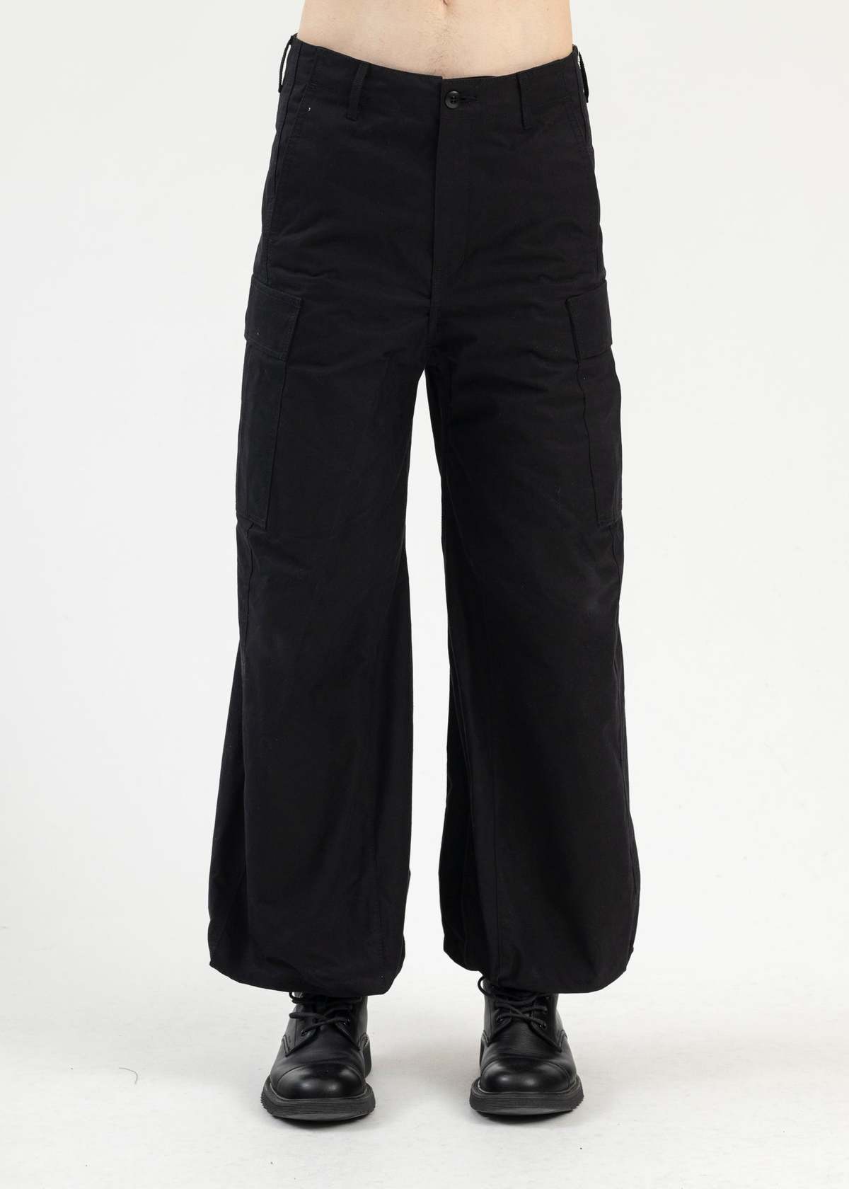 Doublet BLACK ROBOT LEGS CARGO PANTS - BLACK | Garmentory