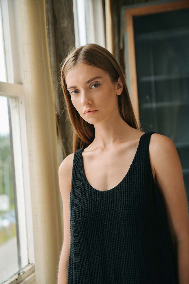 Blue Anemone Biscuit Dress - Black | Garmentory