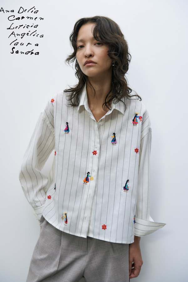 Cordera Mujeres Hand Embroidered Shirt | Garmentory