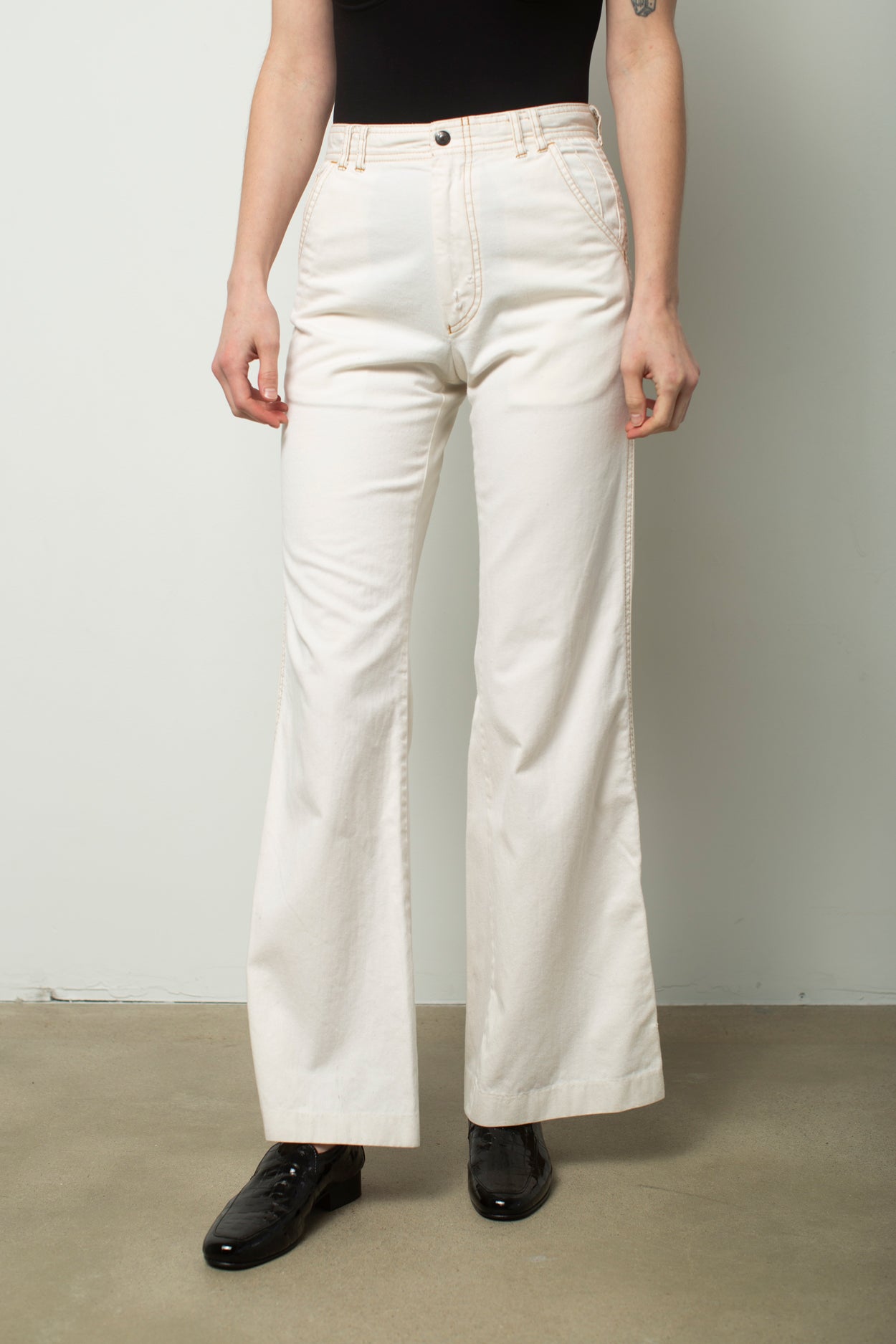 Levi's Flares - Cream | Garmentory
