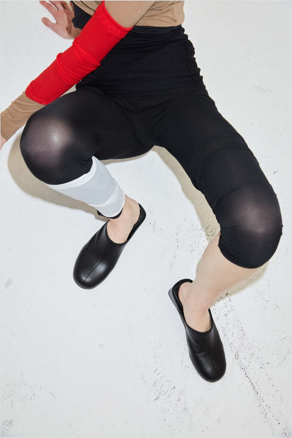 Dubié Curvo Flat Clog - Black | Garmentory