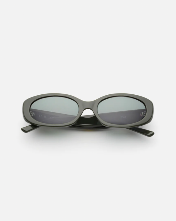 lu goldie Evie Sunglasses - Moss | Garmentory