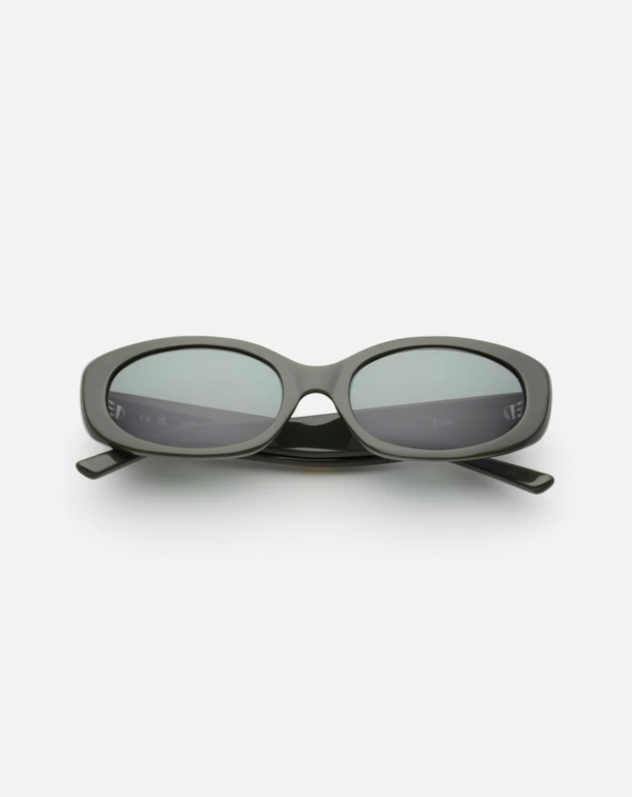 lu goldie Evie Sunglasses - Moss | Garmentory