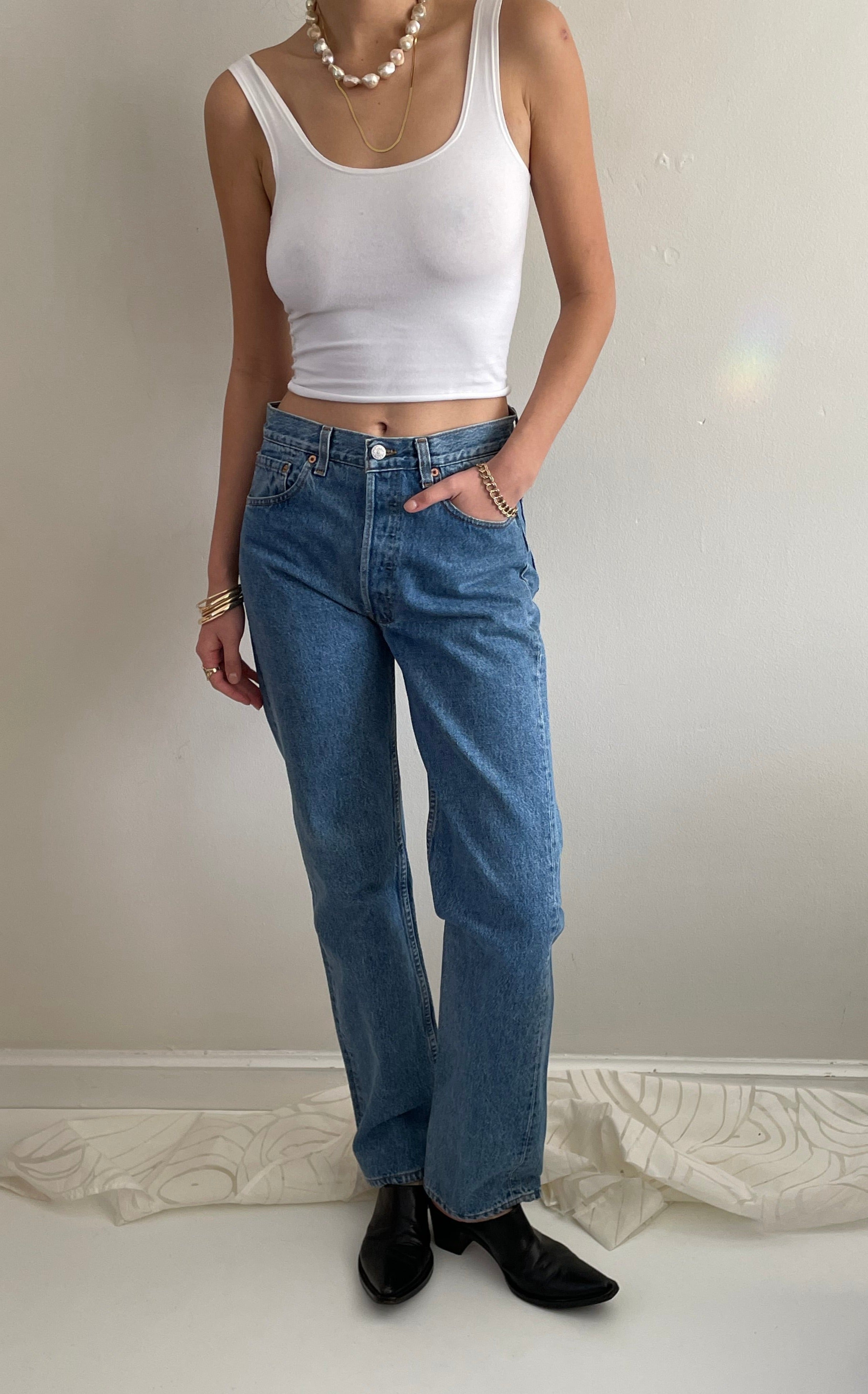 Vintage Levi's 501 button fly medium wash Levis jeans | Garmentory