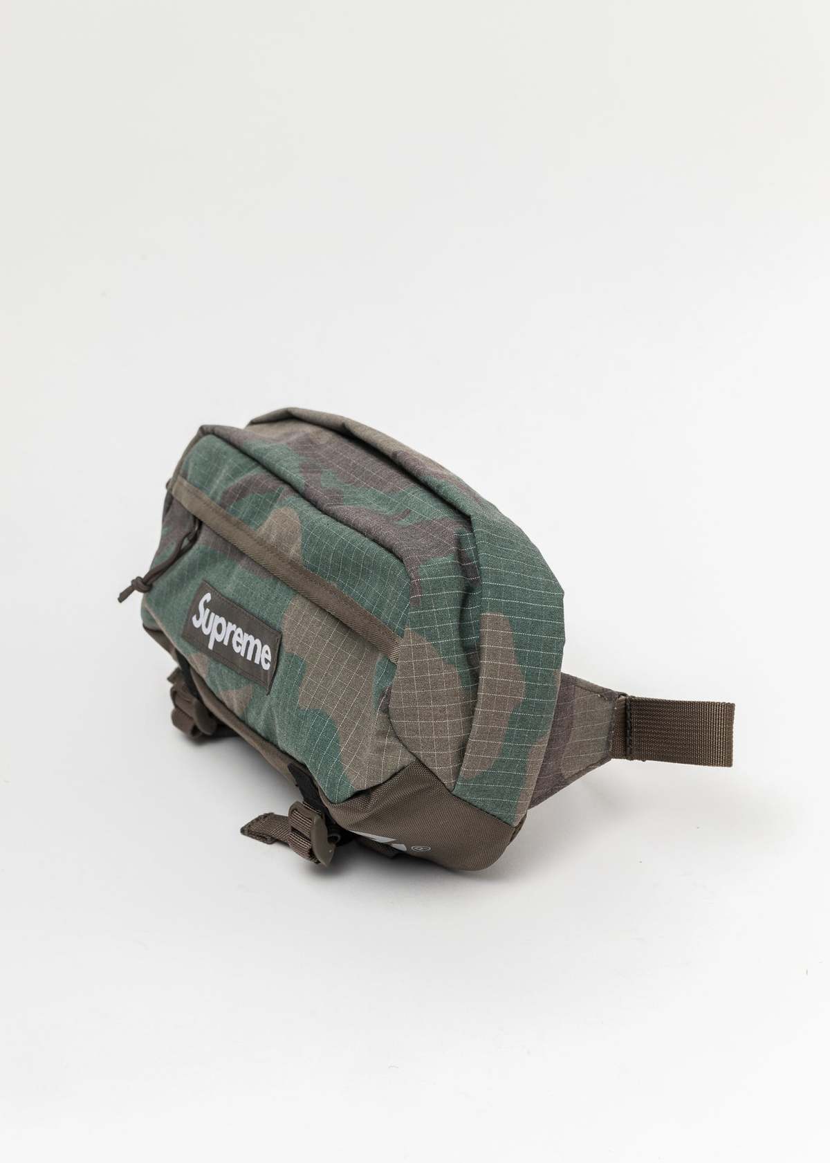 Supreme 3M Camo Waist Bag - Green | Garmentory