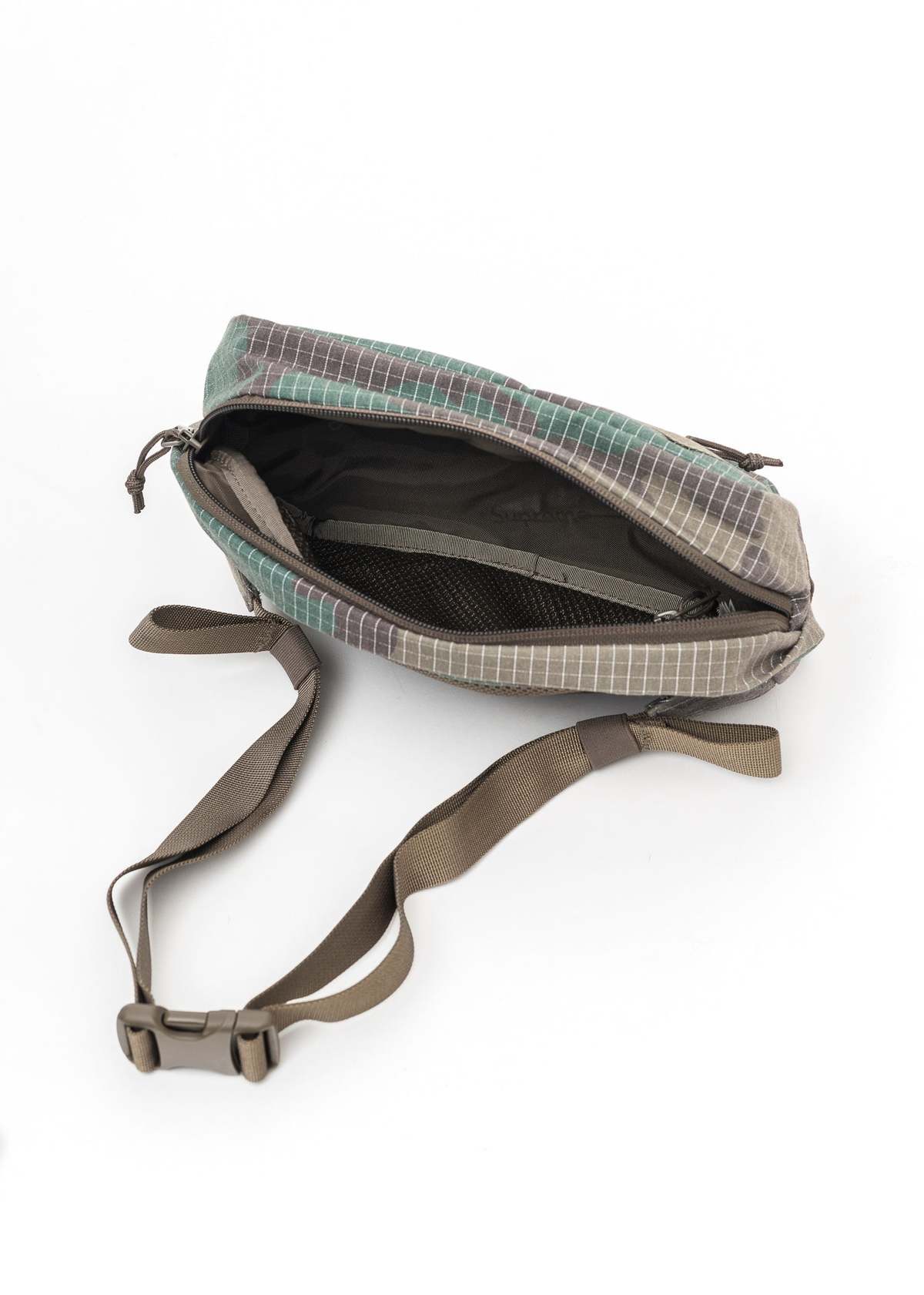 Supreme 3M Camo Waist Bag - Green | Garmentory