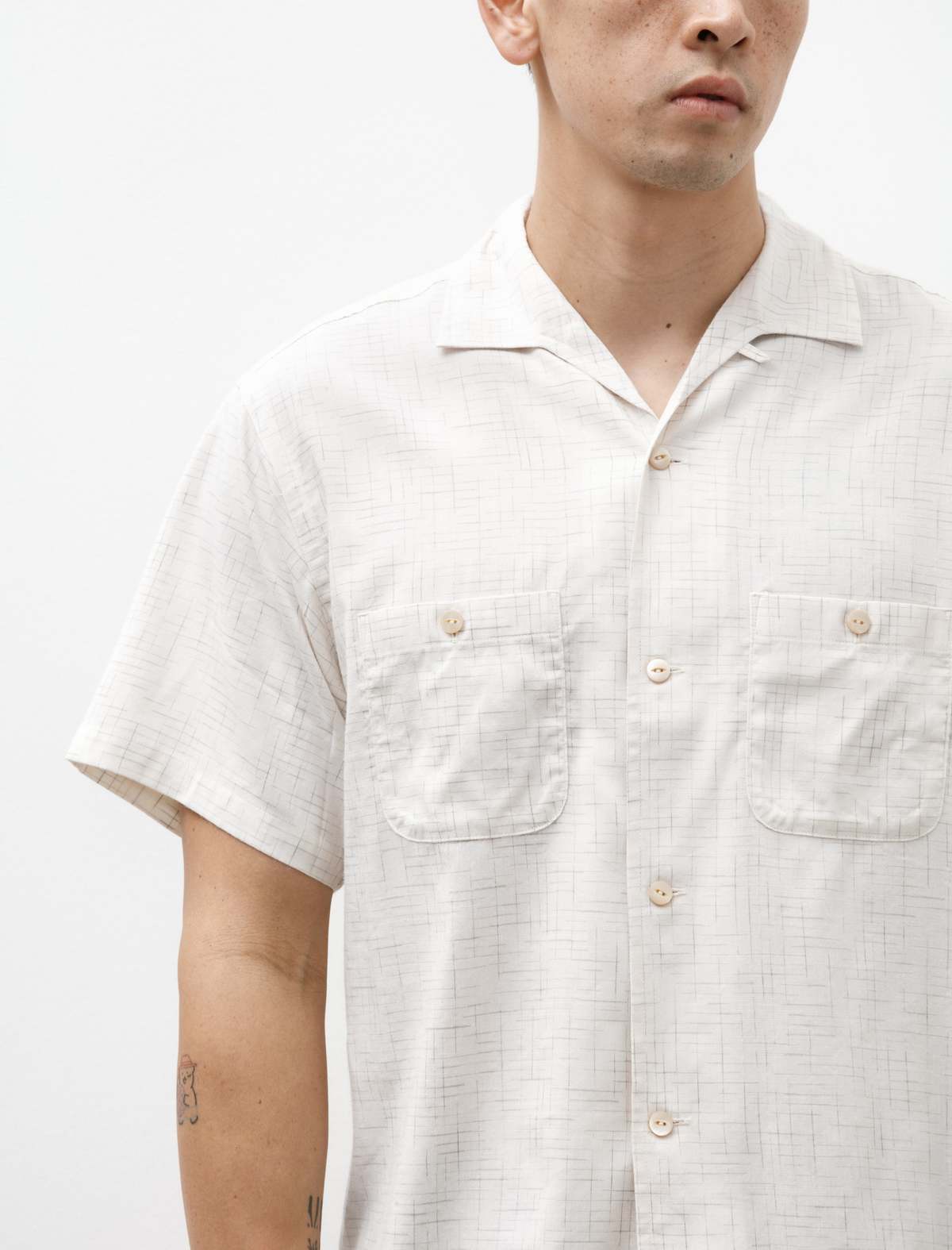 Taiga Takahashi Mens Sur Guy Shirt - Heather Ivory | Garmentory