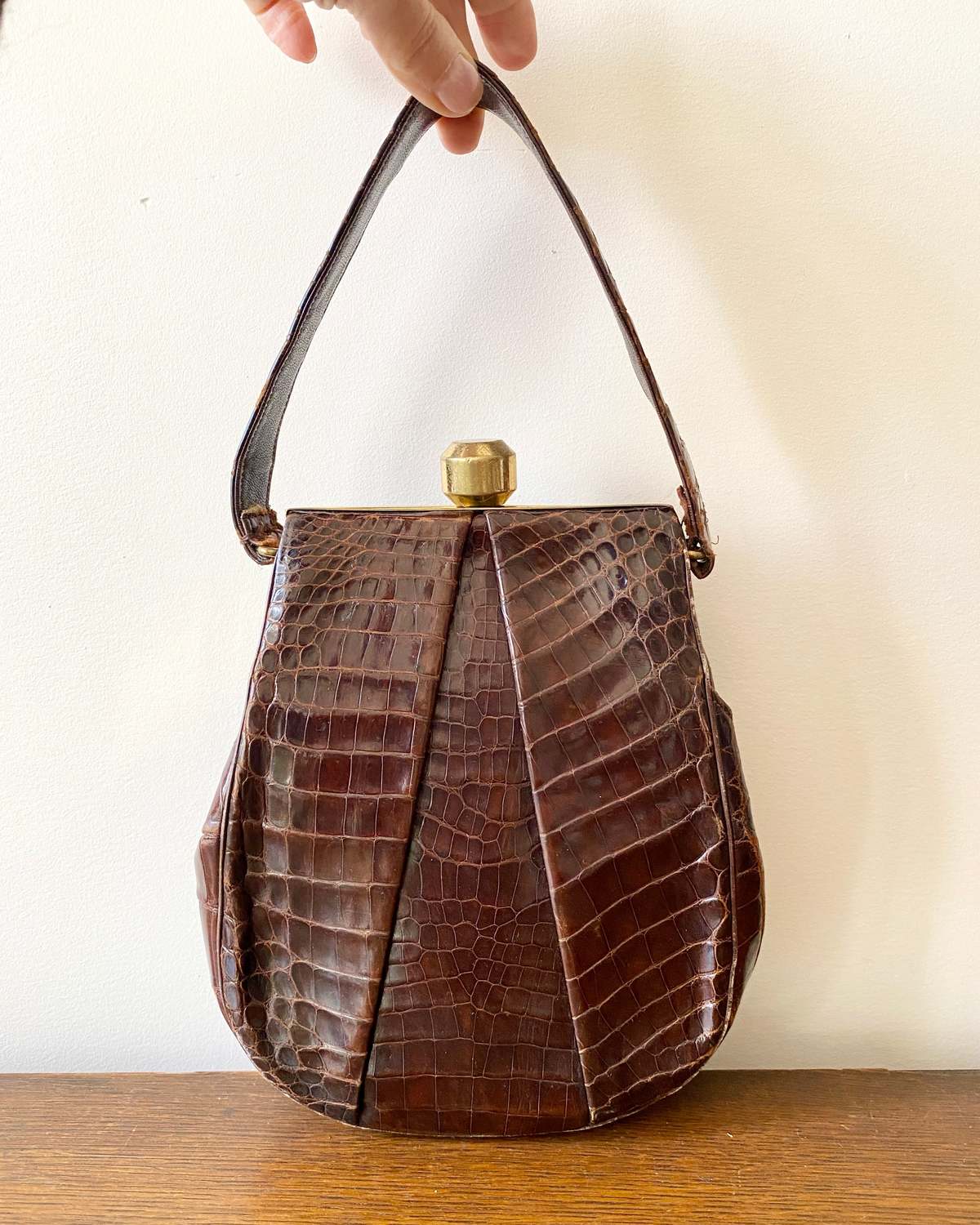 Ardith Vintage 1940s DEITSCH BROTHERS Alligator Handbag - Brown ...