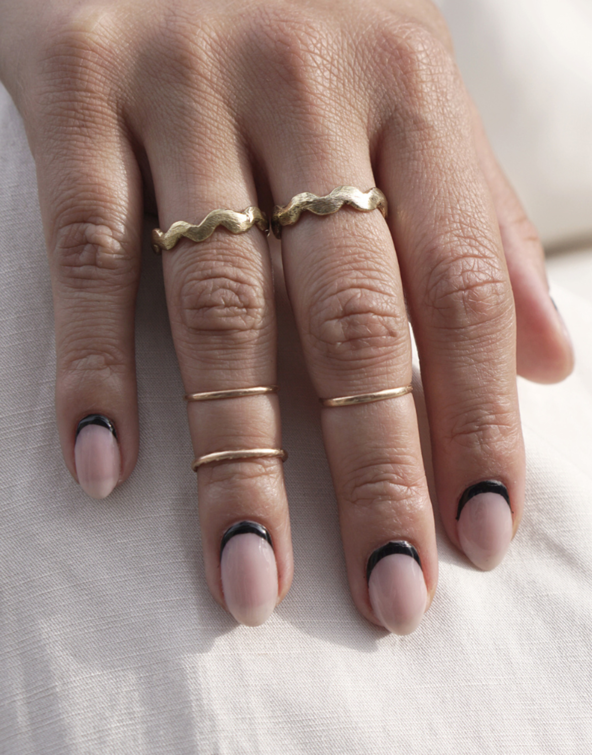Sesotunawa WAVY RING | Garmentory