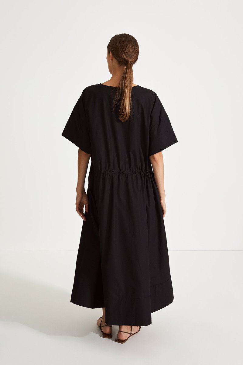 Stylein Justina Dress | Garmentory