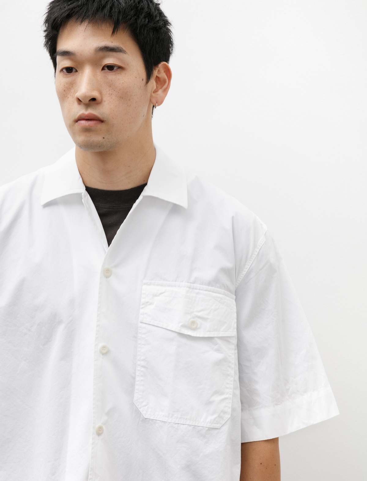 Margaret Howell Cotton Poplin SS Flap Pocket Shirt - White | Garmentory