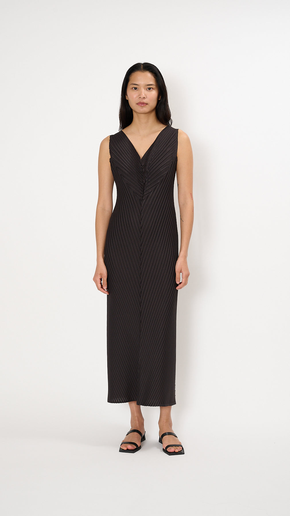 Issey Miyake Paper Like Pleats Dress - Black | Garmentory