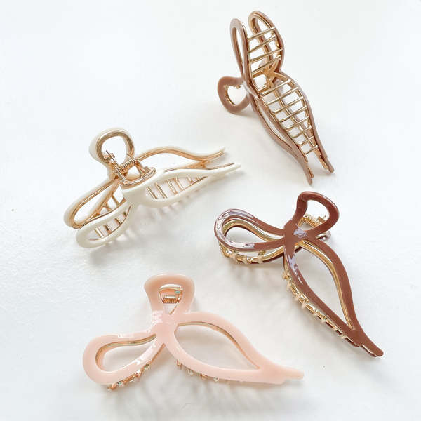 Adorro Sabrina Ribbon Claw Clip | Garmentory