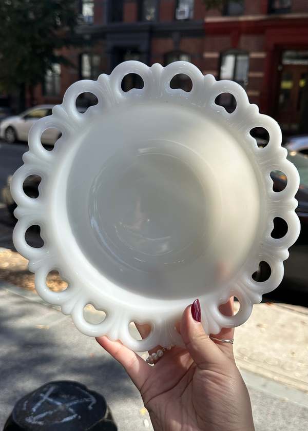 Vintage Scalloped Bowl - White | Garmentory