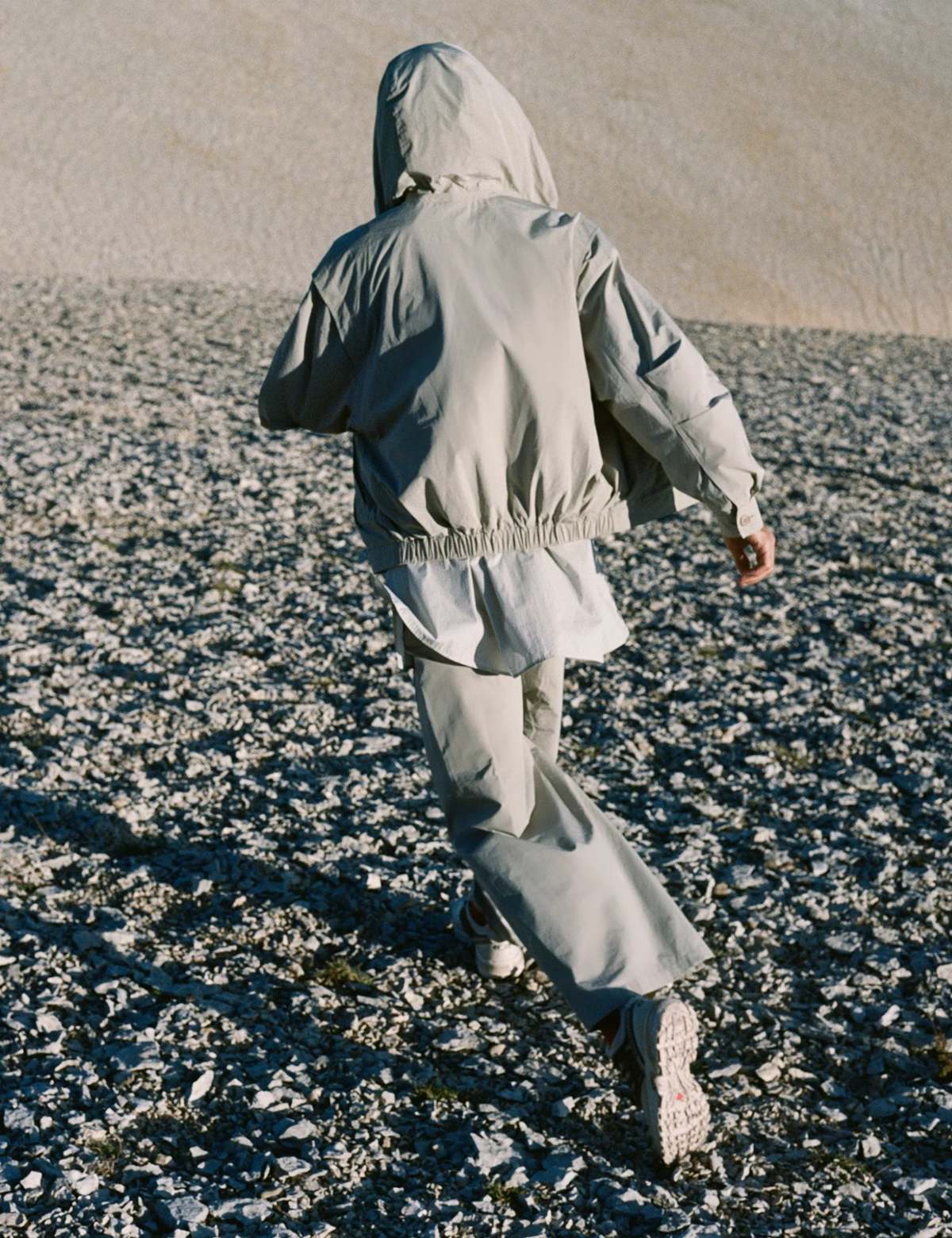 SALOMON ACS PRO Desert Trainers Shoes - Almond Milk/Cement/Falcon ...