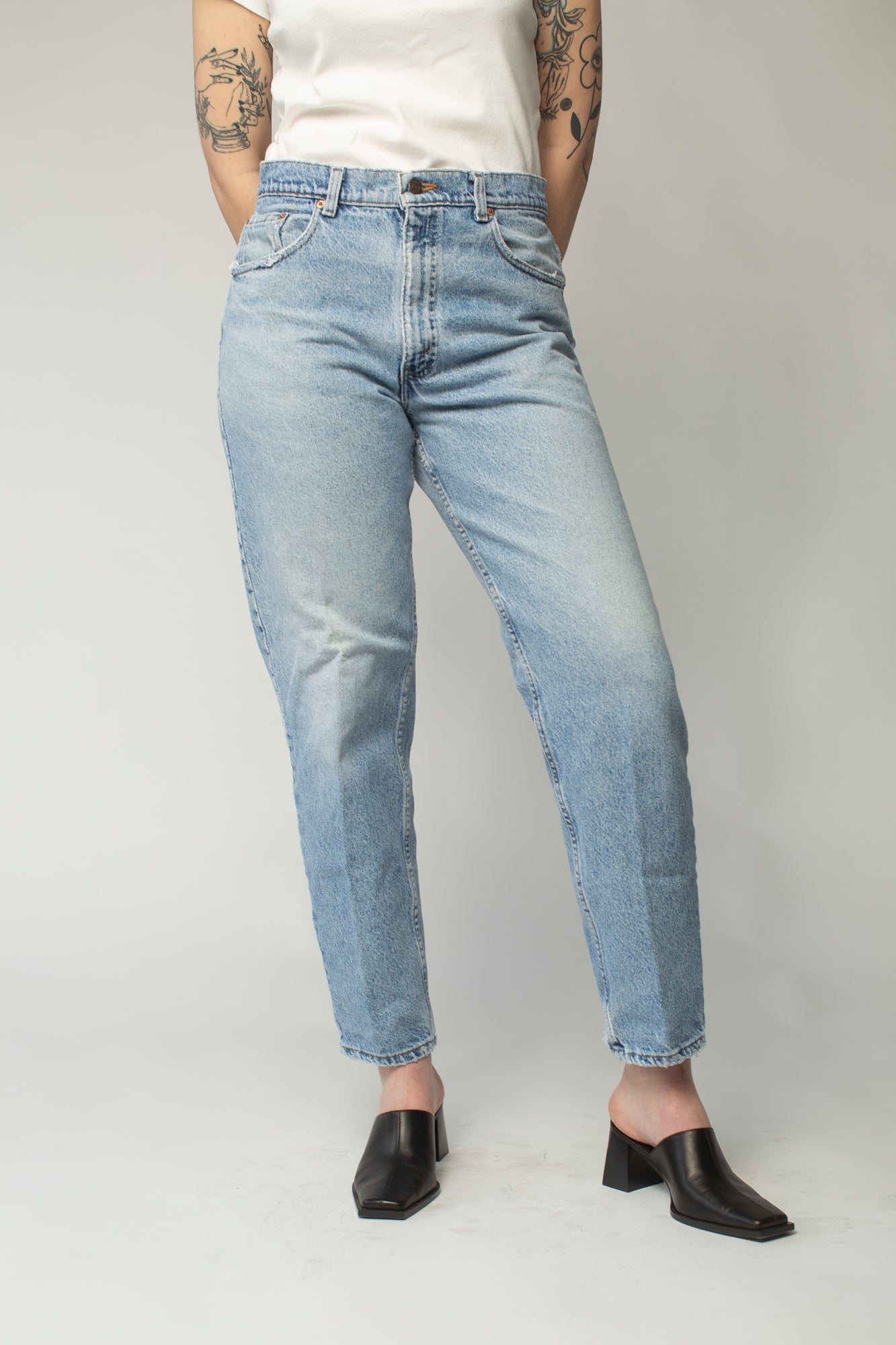 Levi's High-Rise 550 Jeans - Light Wash | Garmentory