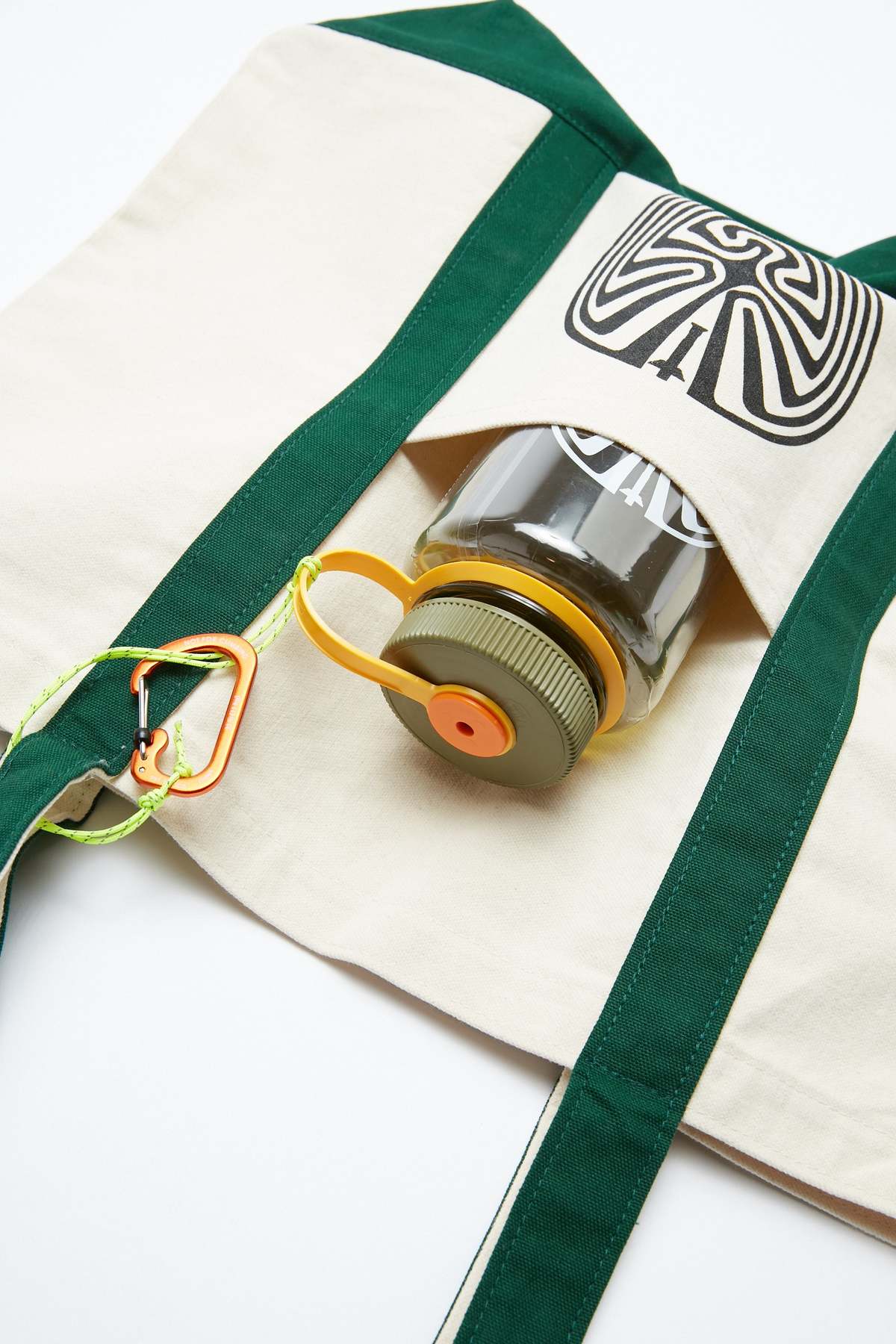 Totem Brand Co. Totem in the Maze Carry All Boat Tote Bag - Green ...