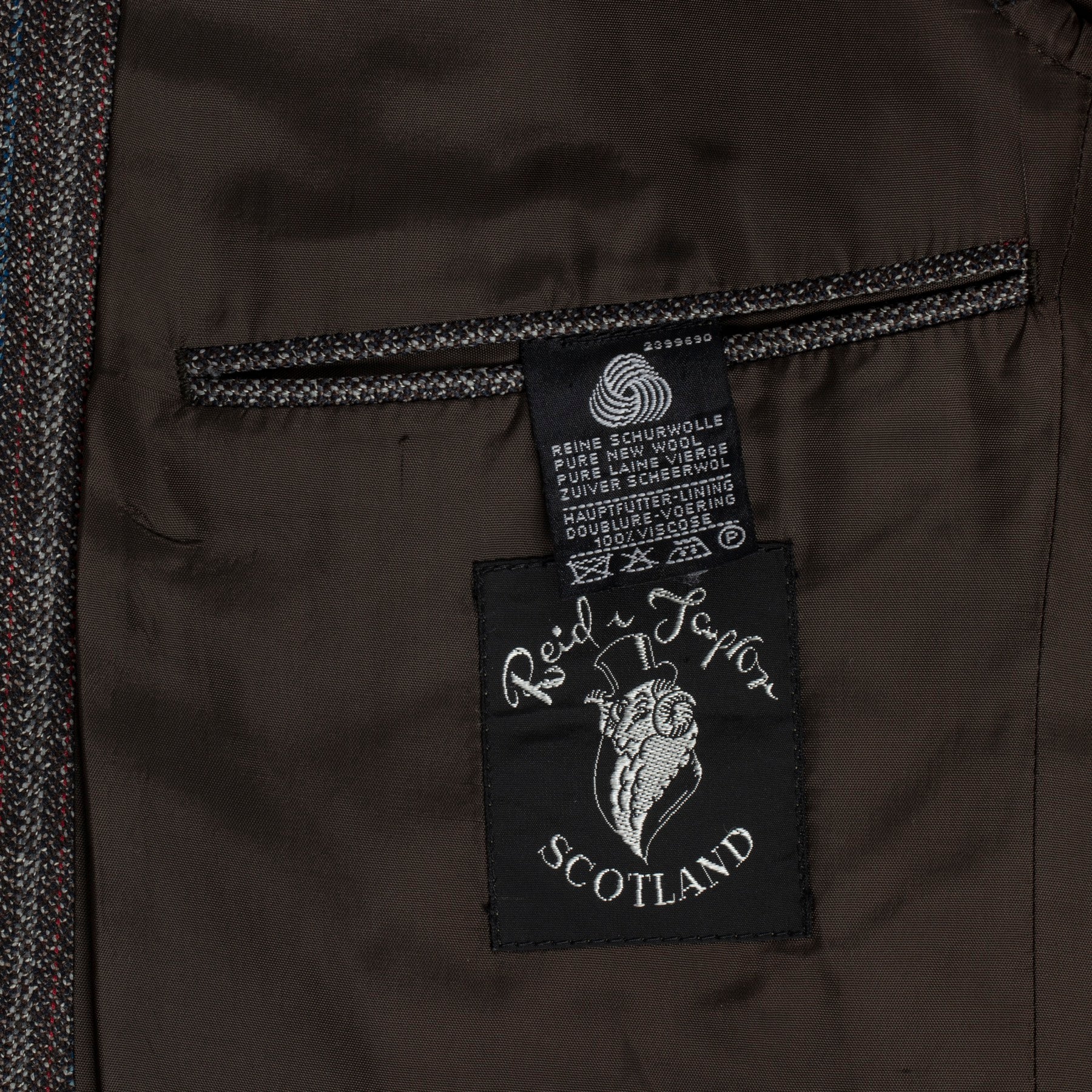 Reid & Taylor (Scotland) Barleycorn Weave Candy Stripe Cutaway Jacket ...