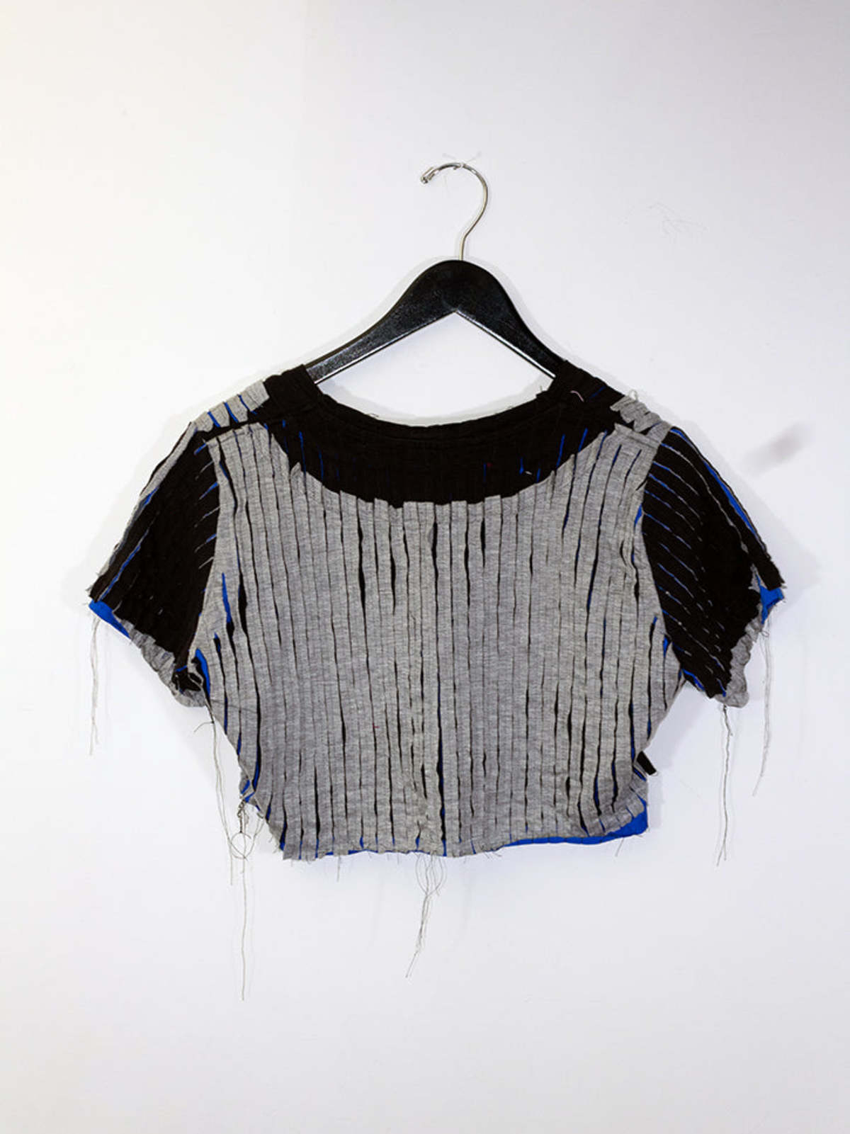 JRAT 3T Ultra Crop Tee No. 3 - Black/Grey/Blue | Garmentory