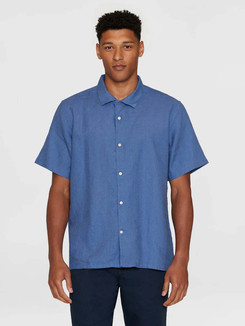 knowledge cotton apparel Box Short Sleeve Linen Shirt - Moonlight Blue ...