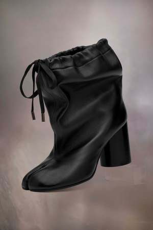 Maison Margiela Tabi Drawstring Ankle Boots - Black | Garmentory
