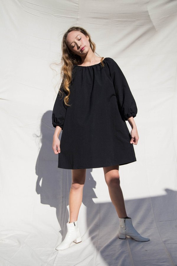 Nikki Chasin BOCCE TENT DRESS - BLACK | Garmentory