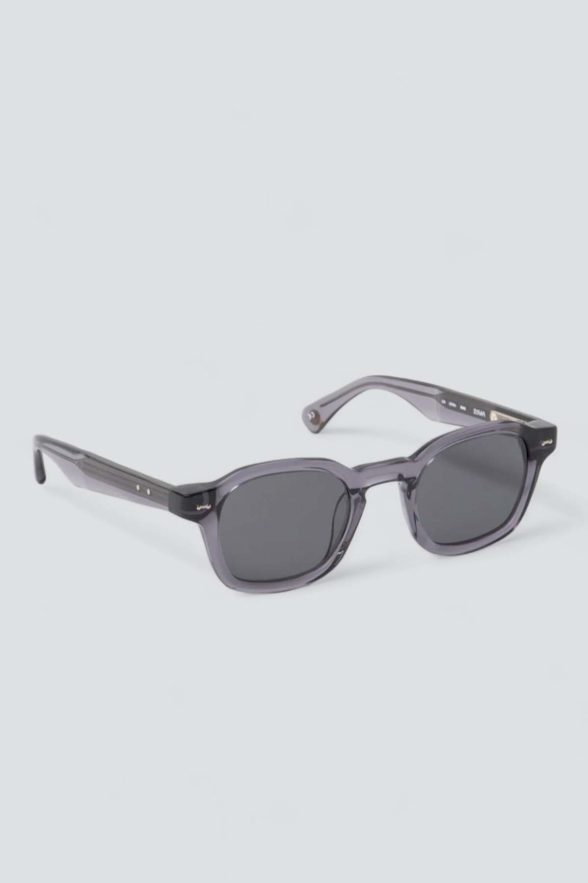 Peter and May Robot Grey Hero Sunglasses - gray | Garmentory