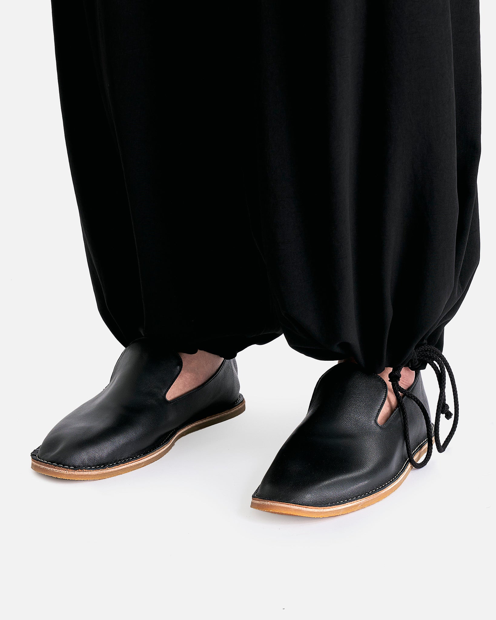 Yohji Yamamoto Pour Homme U Standard Balloon Pants - Black | Garmentory
