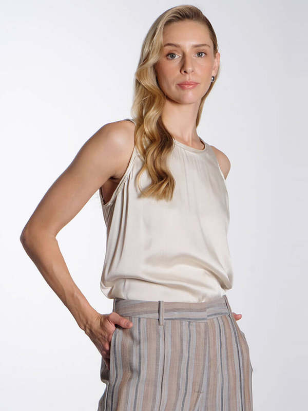 Levete Room Gunhilda 1 Silk Top - Turtledove | Garmentory