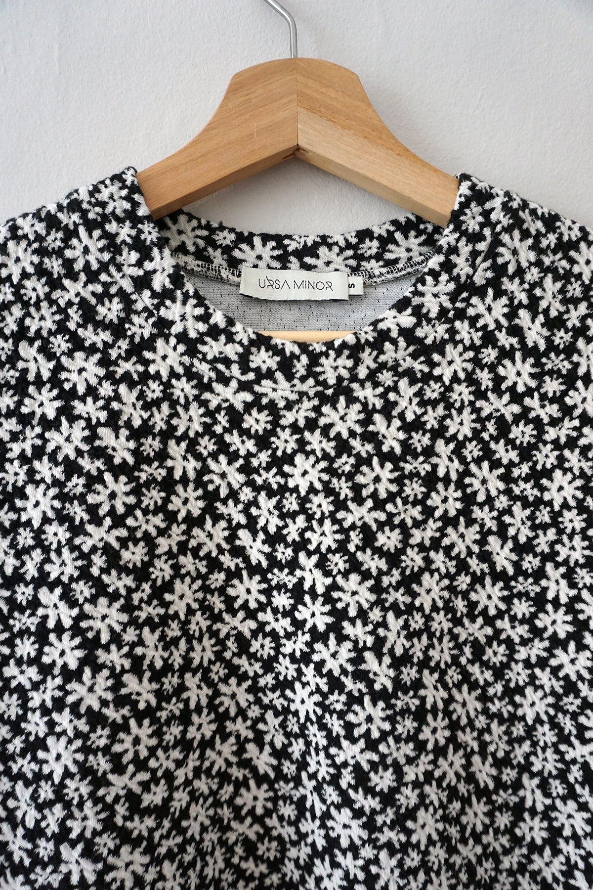 Ursa Minor Billy Tee - Floral | Garmentory