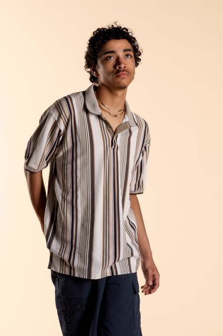 Sundazed (Germany) Slub Linen Embroidered Bermuda Collar T Blouse Ivory ...