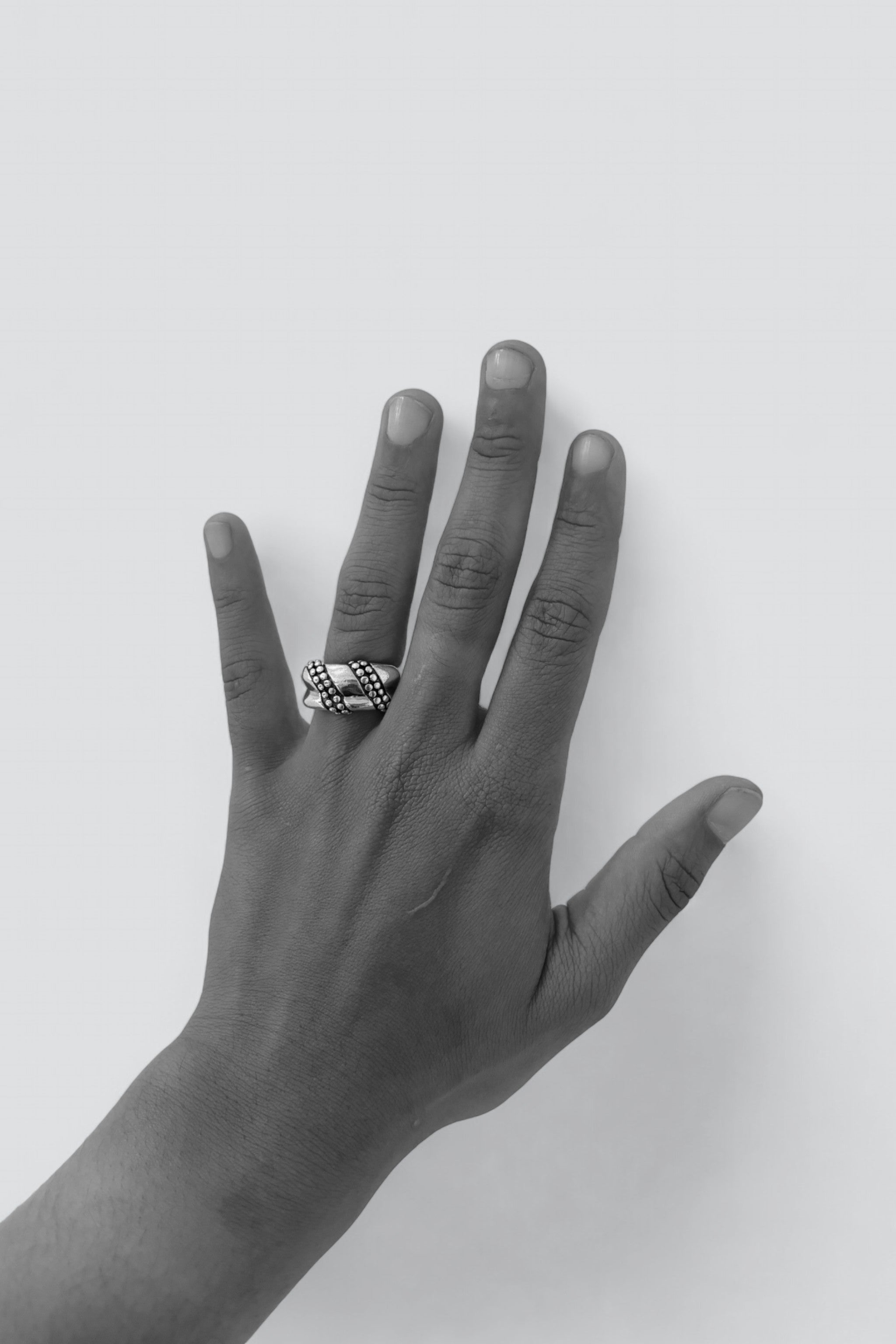 Dotted Band Ring - Sterling Silver | Garmentory