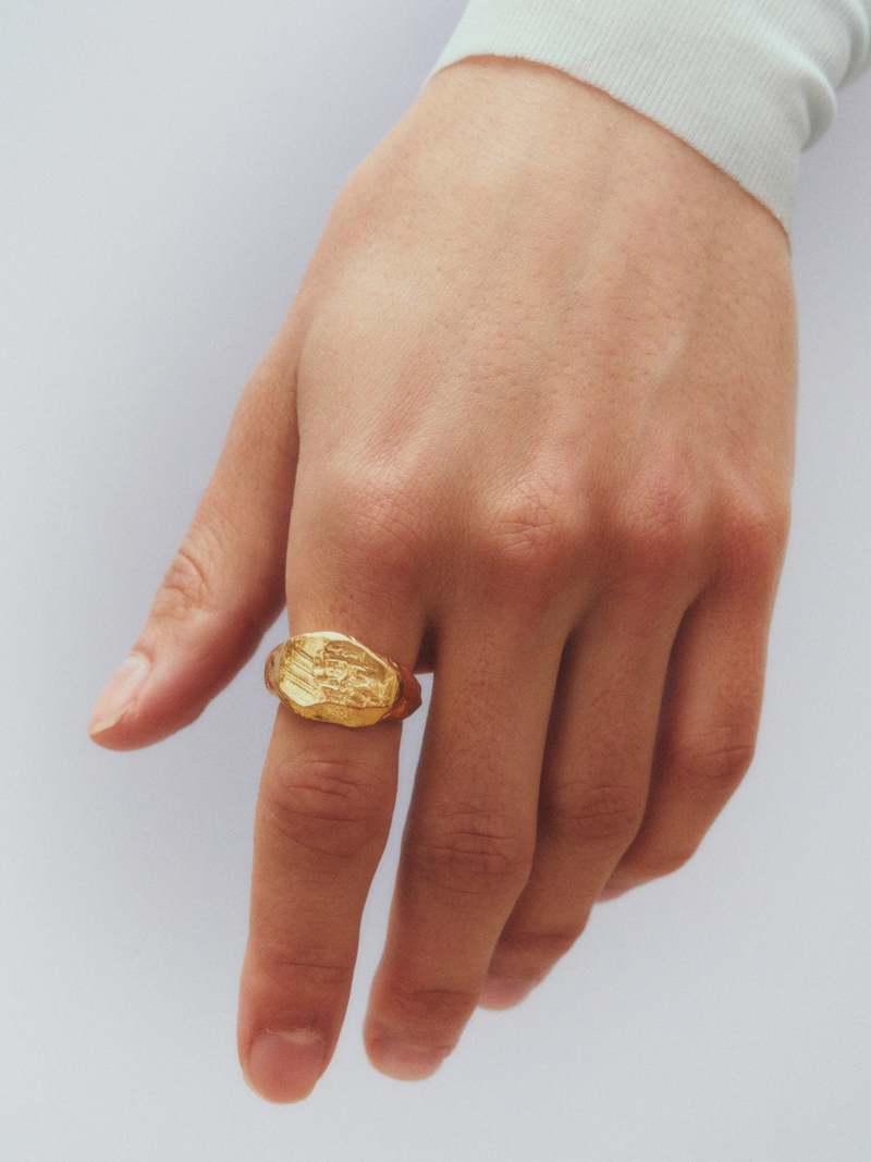 Simuero Agosto Ring - Gold | Garmentory