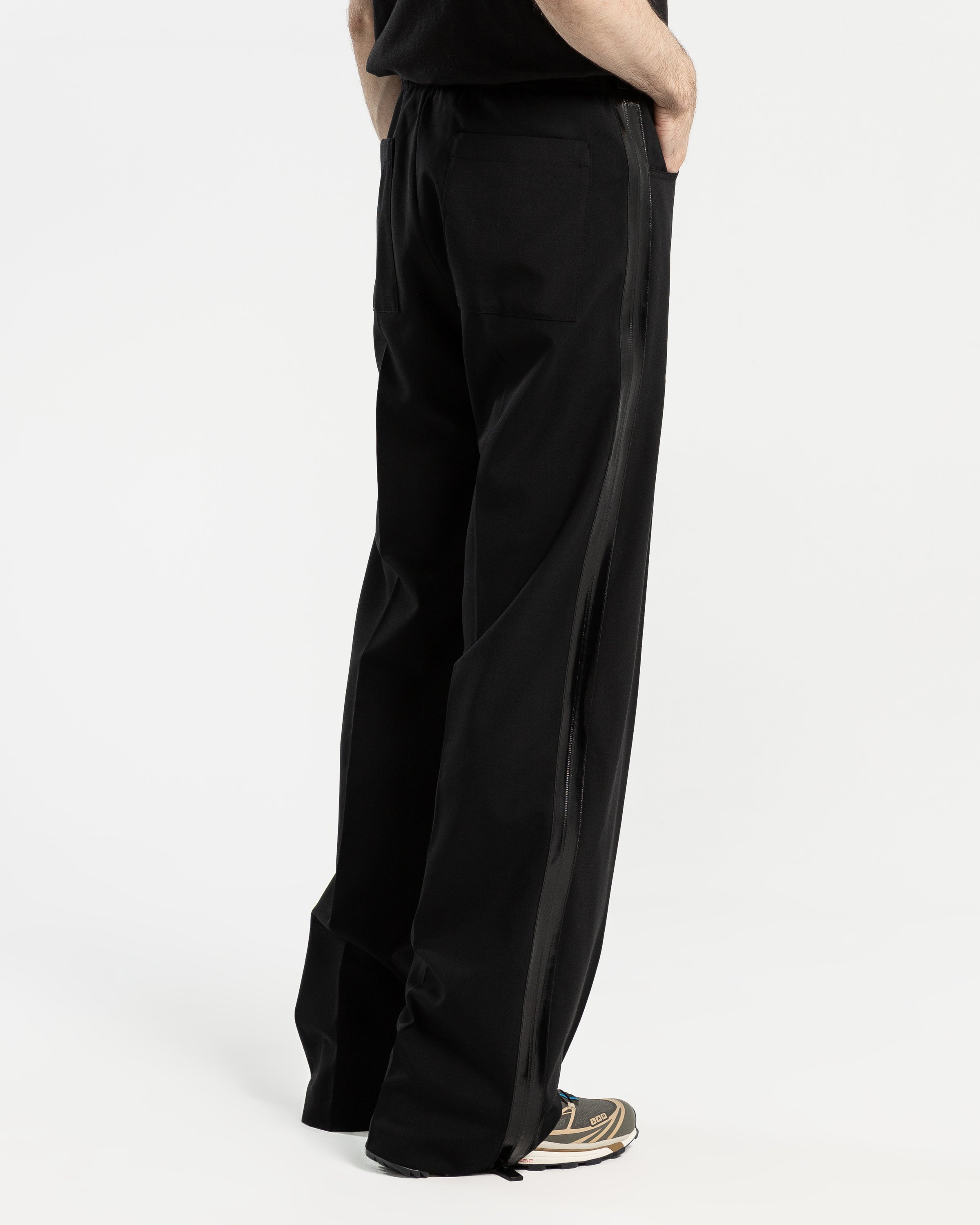 1017 ALYX 9SM Shiny Side Zip Pants - Black | Garmentory